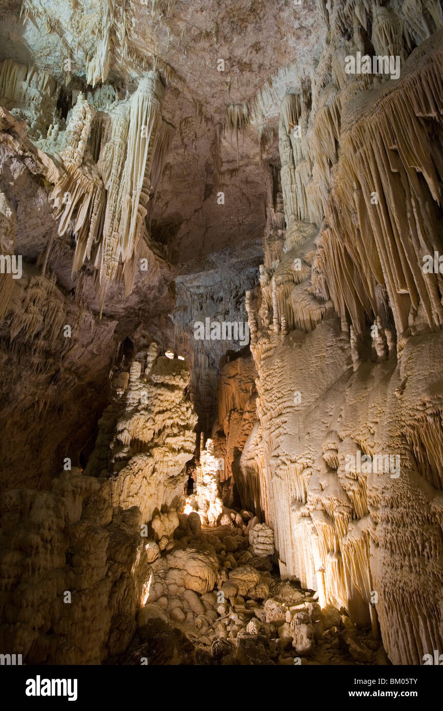 Jeita Grotto High Resolution Stock Photography and Images - Alamy