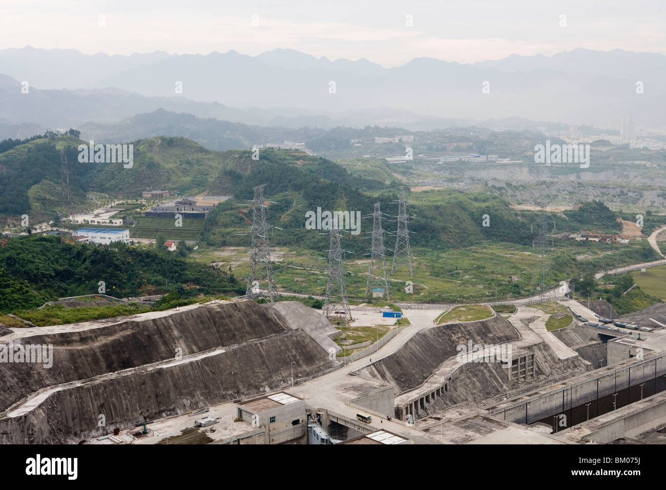 Three Gorges Dam Shiplocks, Sandouping, Yichang, Xiling Gorge, Yangtze ...