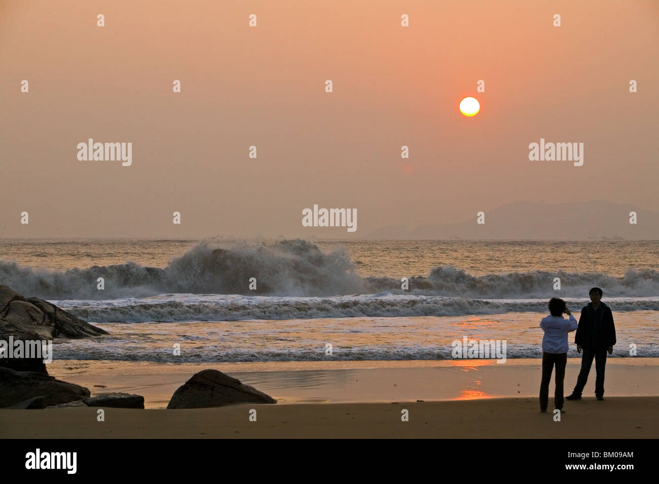 Hundred step beach, sunrise on beach, Buddhist Island of Putuo Shan ...
