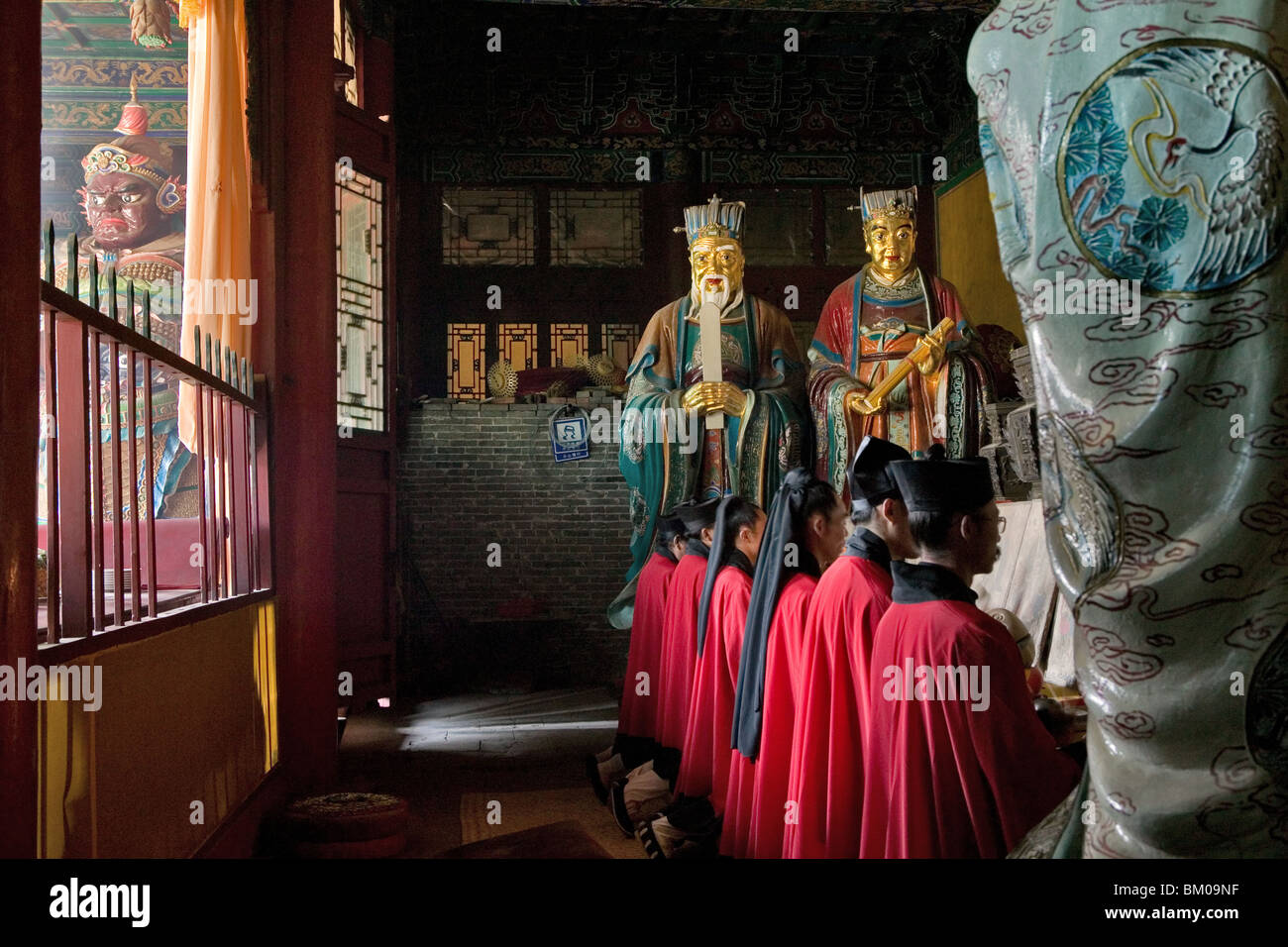 Taoist ritual ceremony china hi-res stock photography and images - Alamy