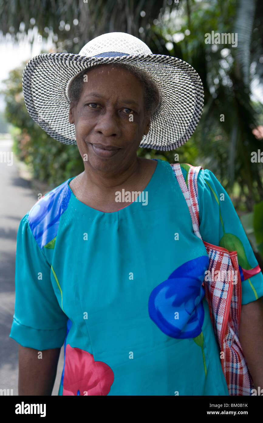 Seychellois woman hi-res stock photography and images - Alamy