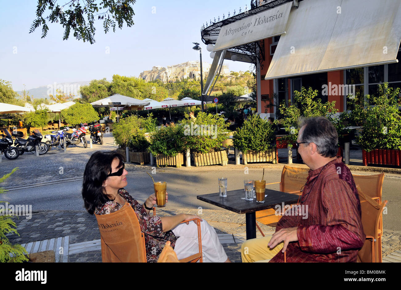 Athens thissio cafe hi-res stock photography and images - Alamy
