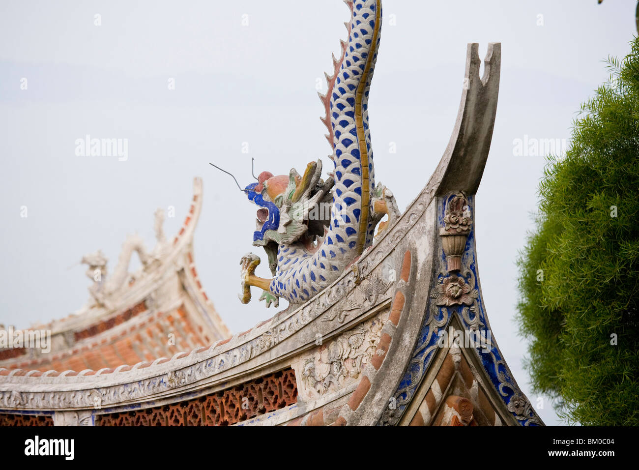 Roof of a temple at Mazu island, Meizhou, Fujian province, China, Asia ...