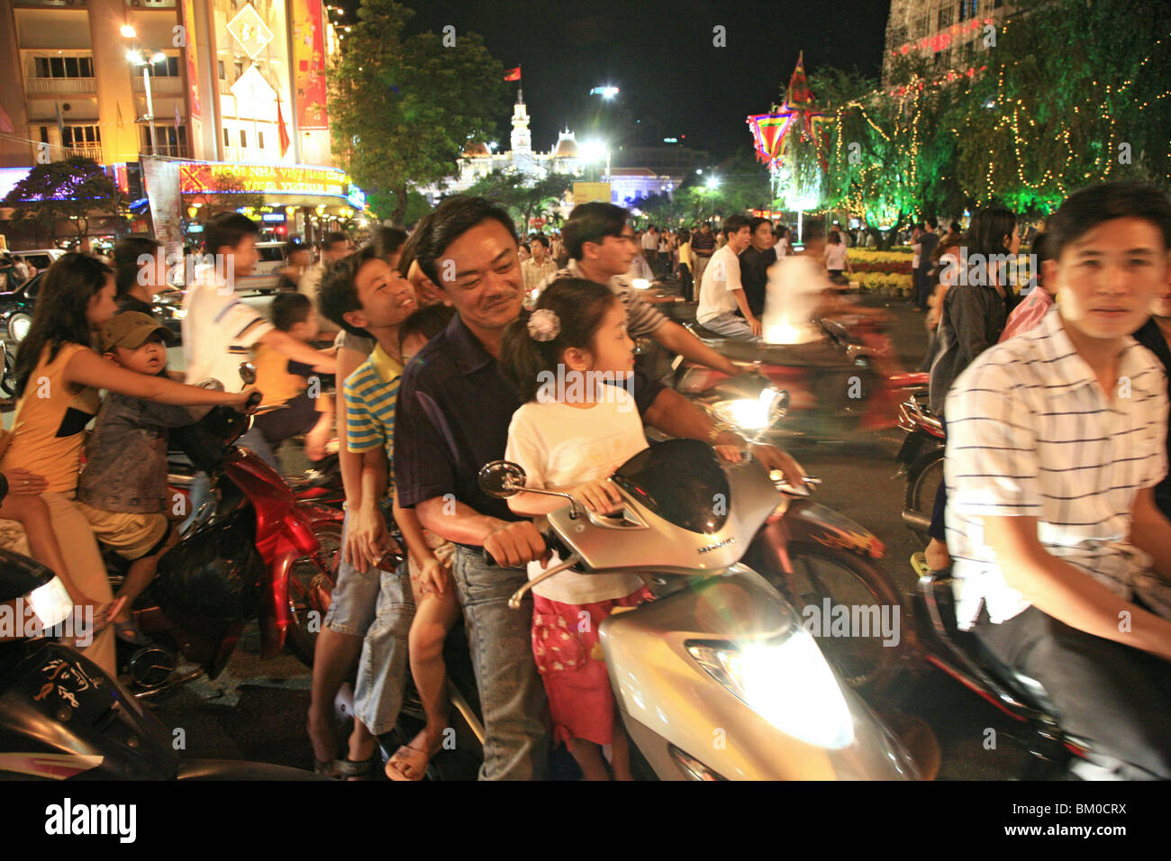 Driving at night with children hi-res stock photography and images - Alamy