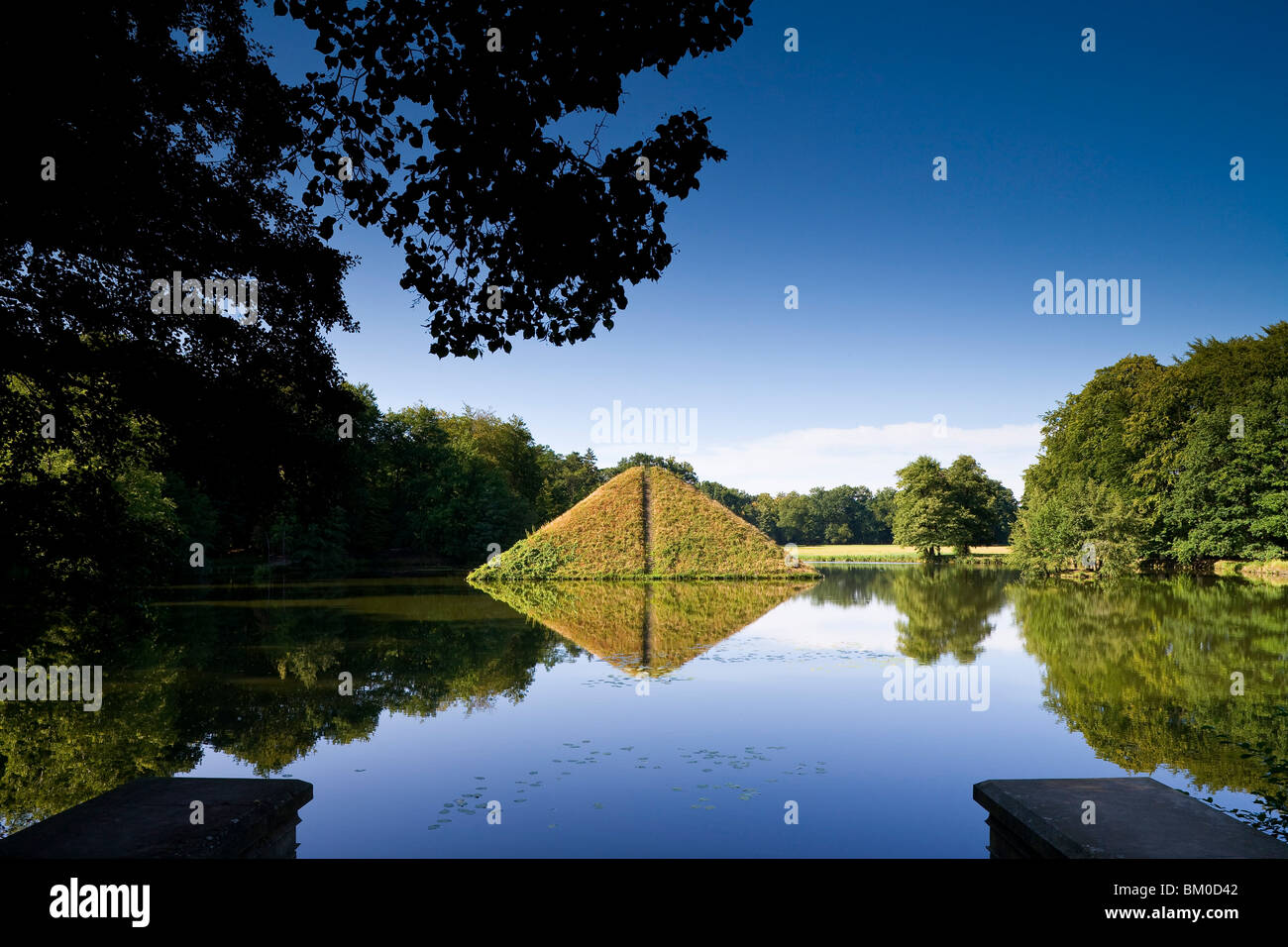 Pyramid in the Pyramide Lake in the grounds of Branitz castle, Fuerst ...