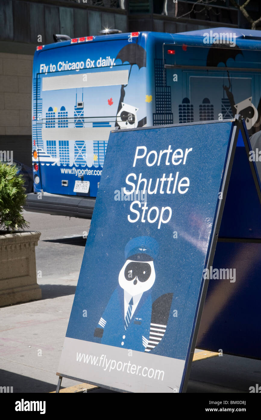 A Porter shuttle bus is seen in downtown Toronto Stock Photo - Alamy