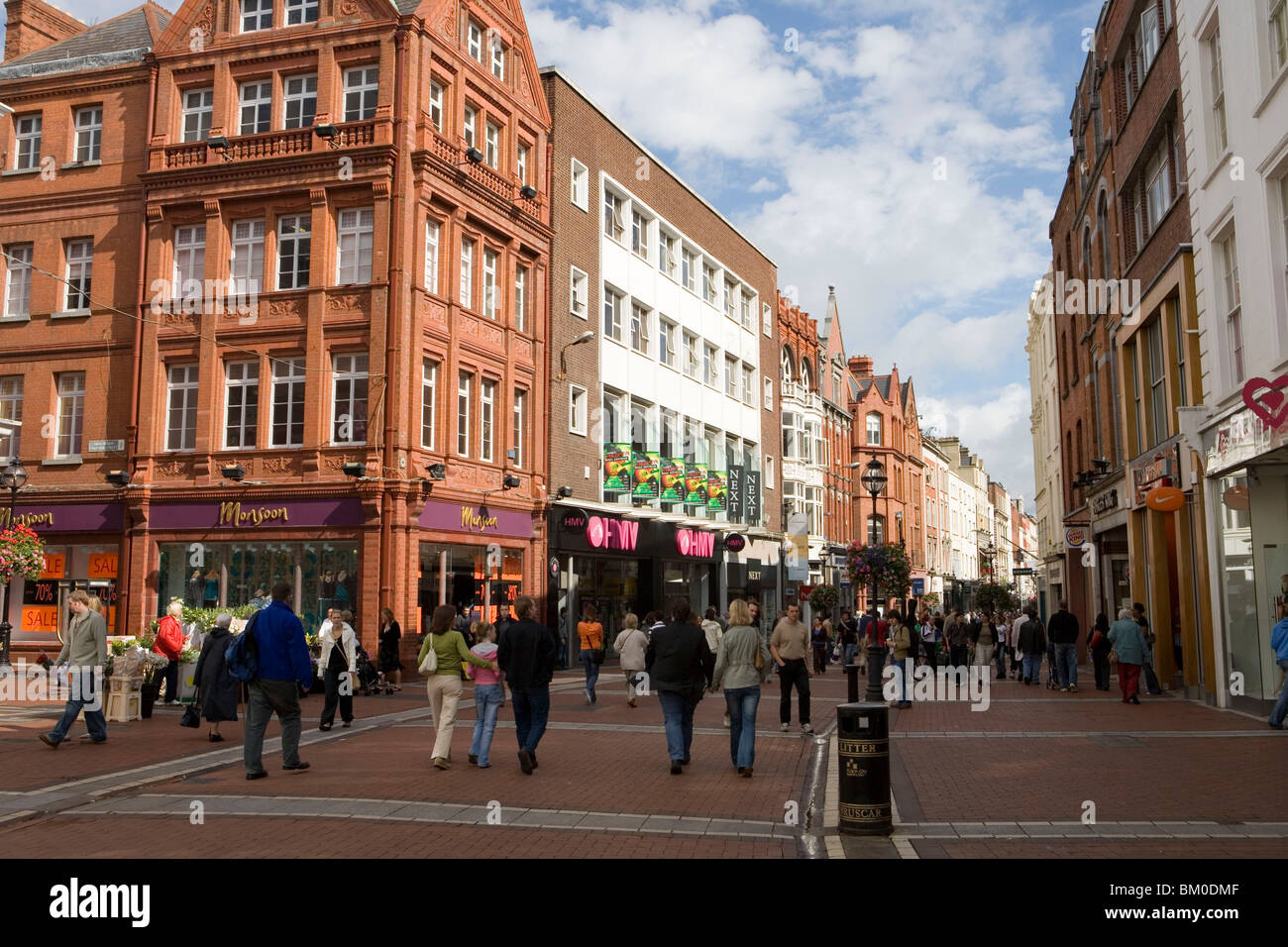 Pedestrian Mall, Dublin, Ireland Stock Photo - Alamy
