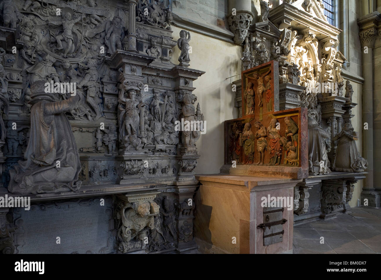 Magdeburg cathedral sculpture hi-res stock photography and images - Alamy