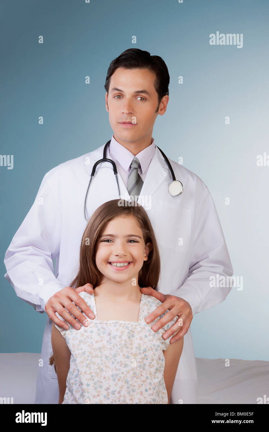 Tween doctor hi-res stock photography and images - Alamy