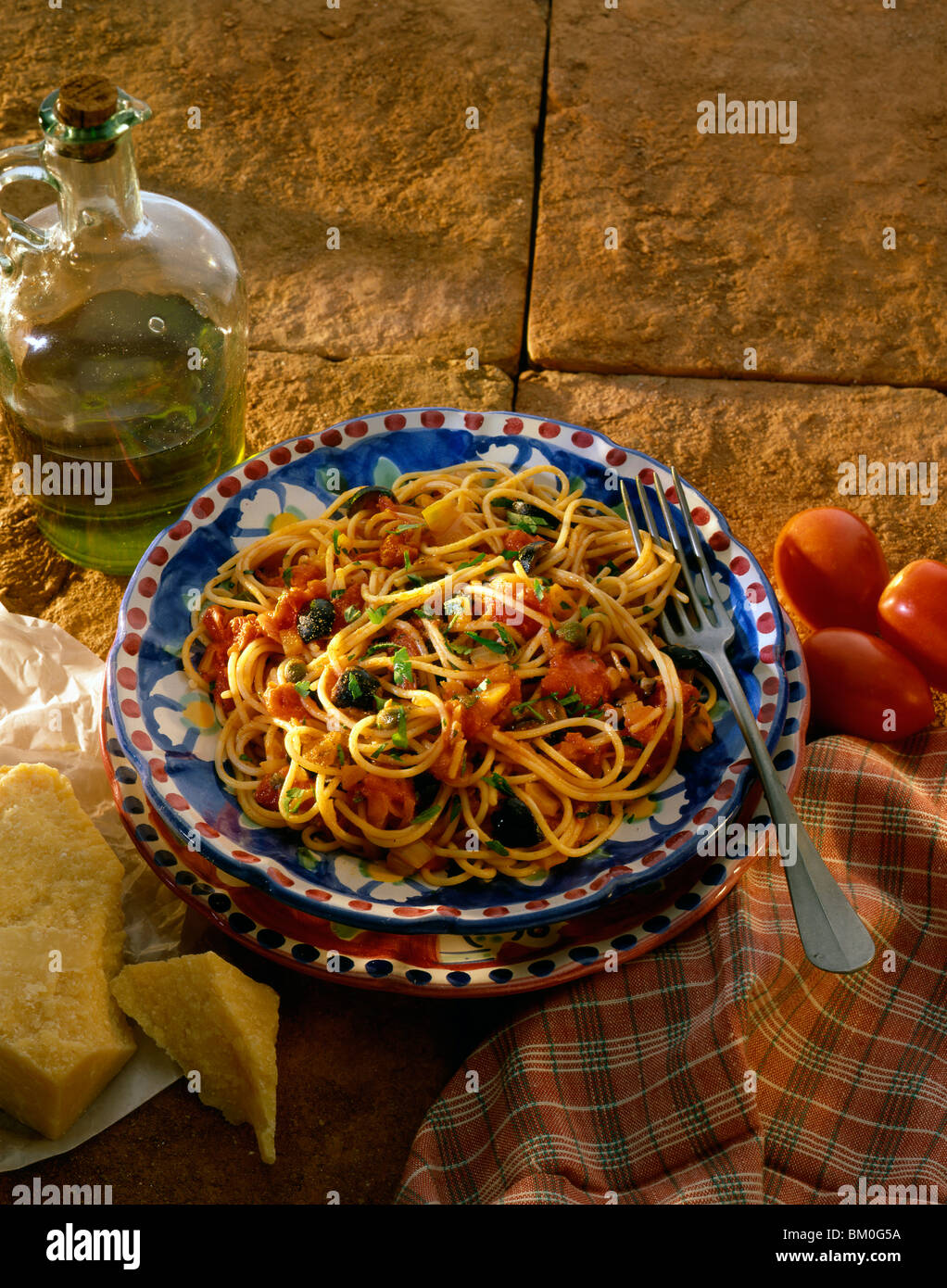 Pasta tiles hi-res stock photography and images - Alamy