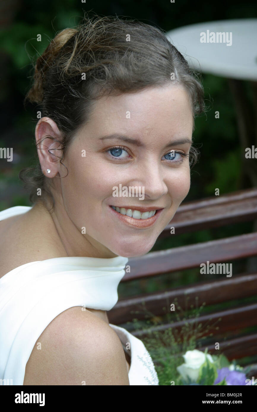 Real Uk Bride High Resolution Stock Photography and Images - Alamy