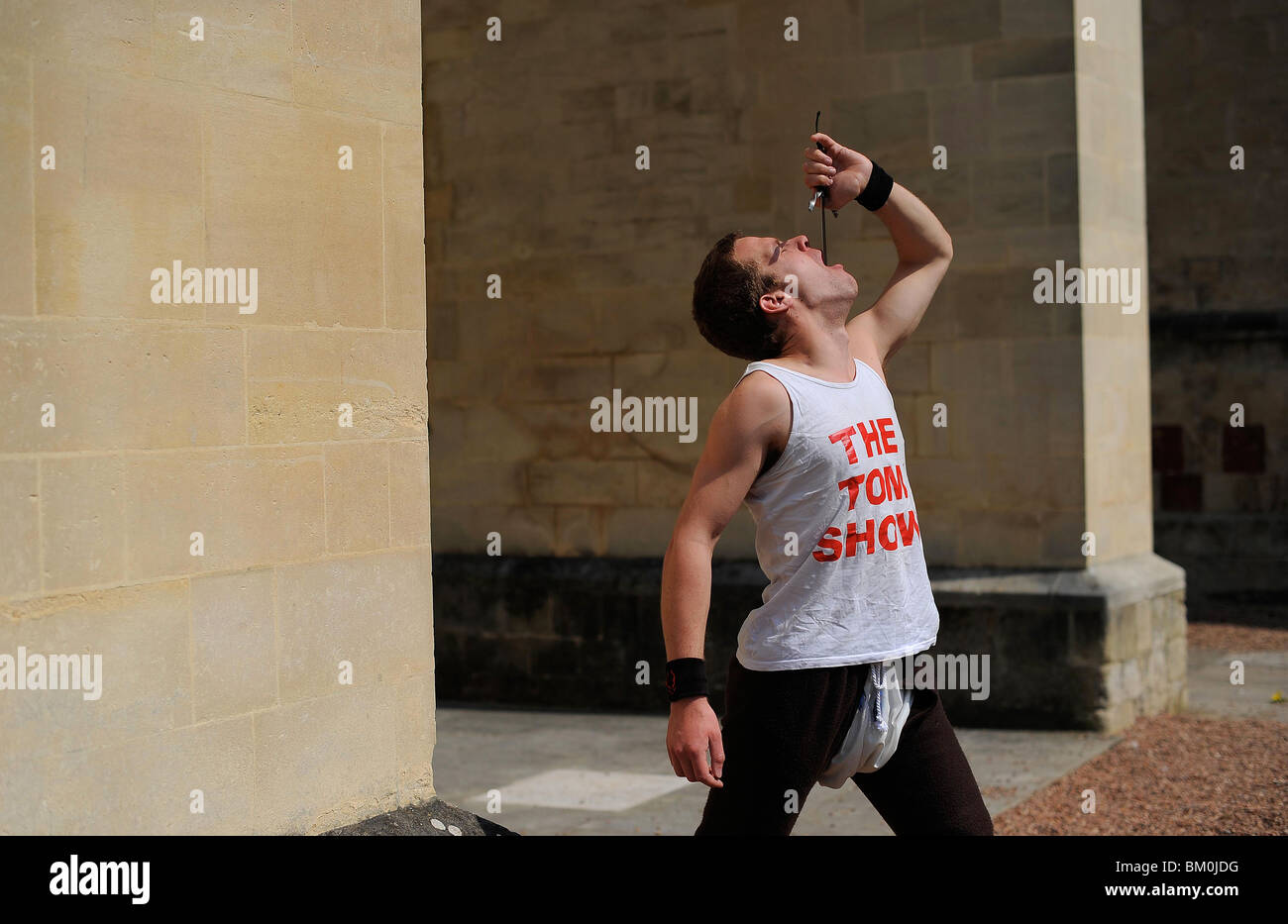 Sword swallower hi-res stock photography and images - Alamy