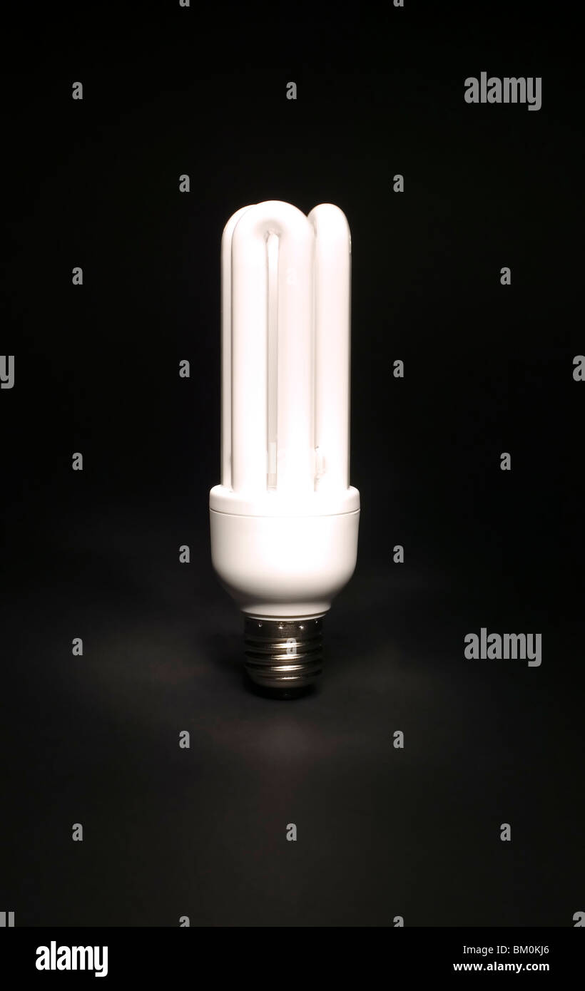 Electrical bulb hi-res stock photography and images - Alamy