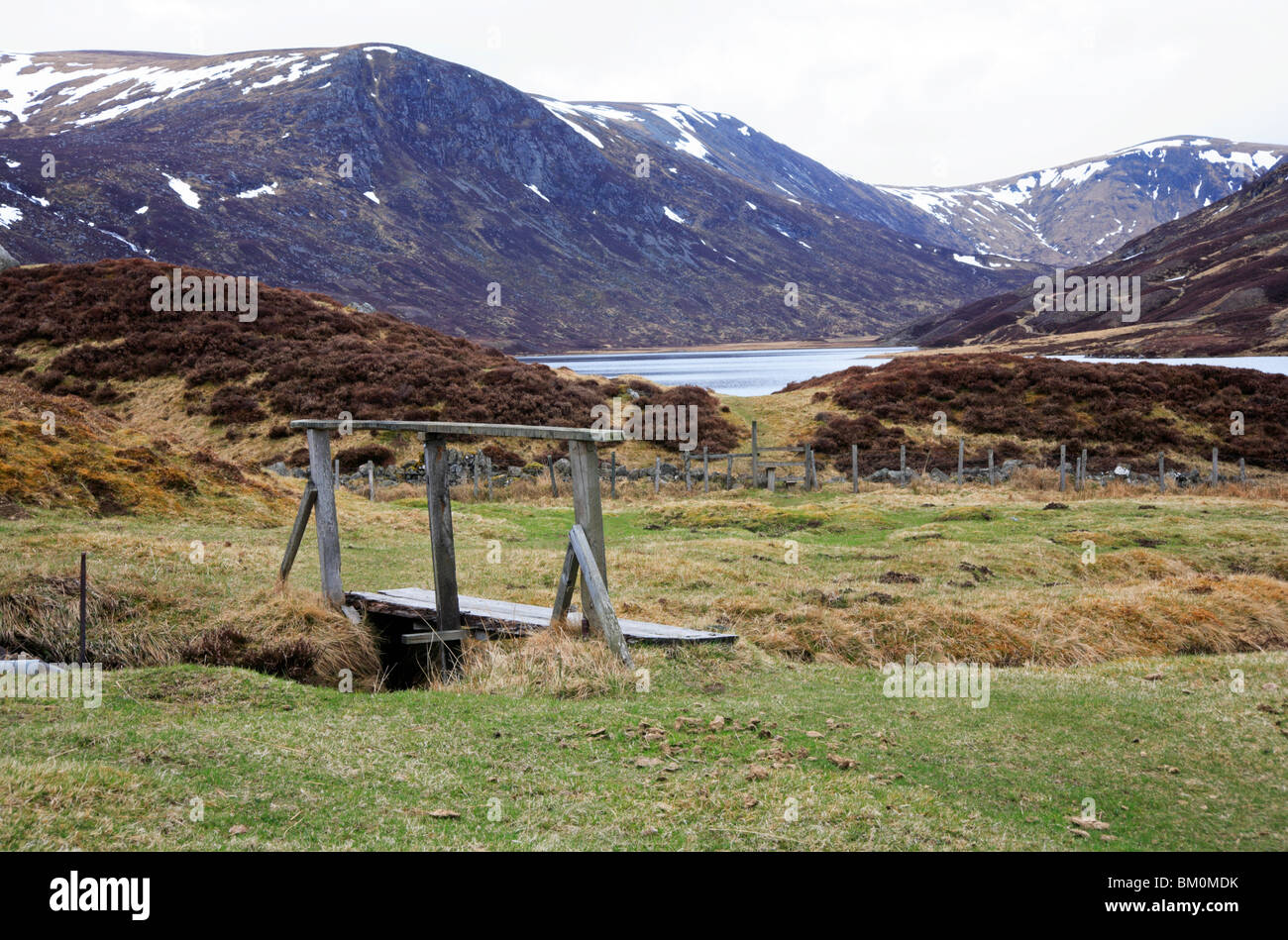 Loch callater snow hi-res stock photography and images - Alamy