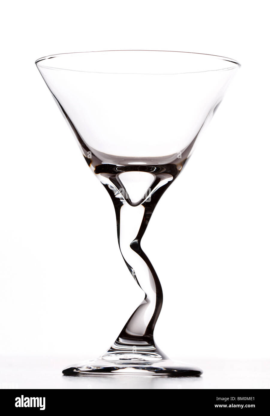 Empty cocktail bar hi-res stock photography and images - Alamy