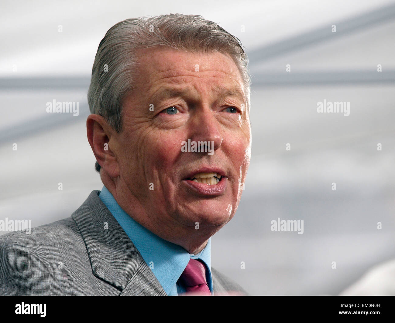 Labour home secretary alan johnson hi-res stock photography and images ...