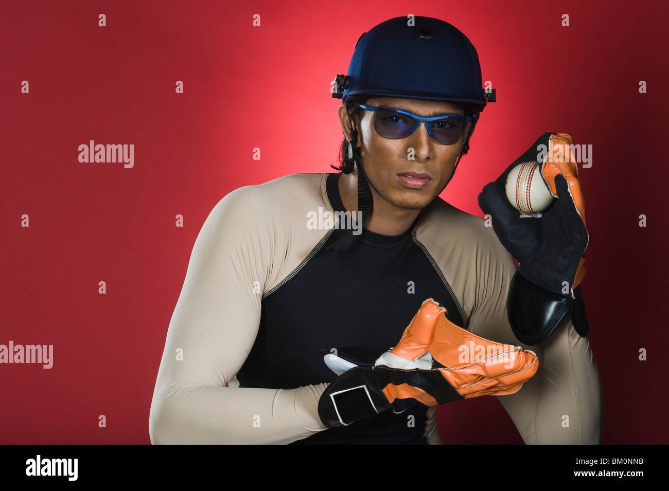 Wicket keeper helmet hi-res stock photography and images - Alamy