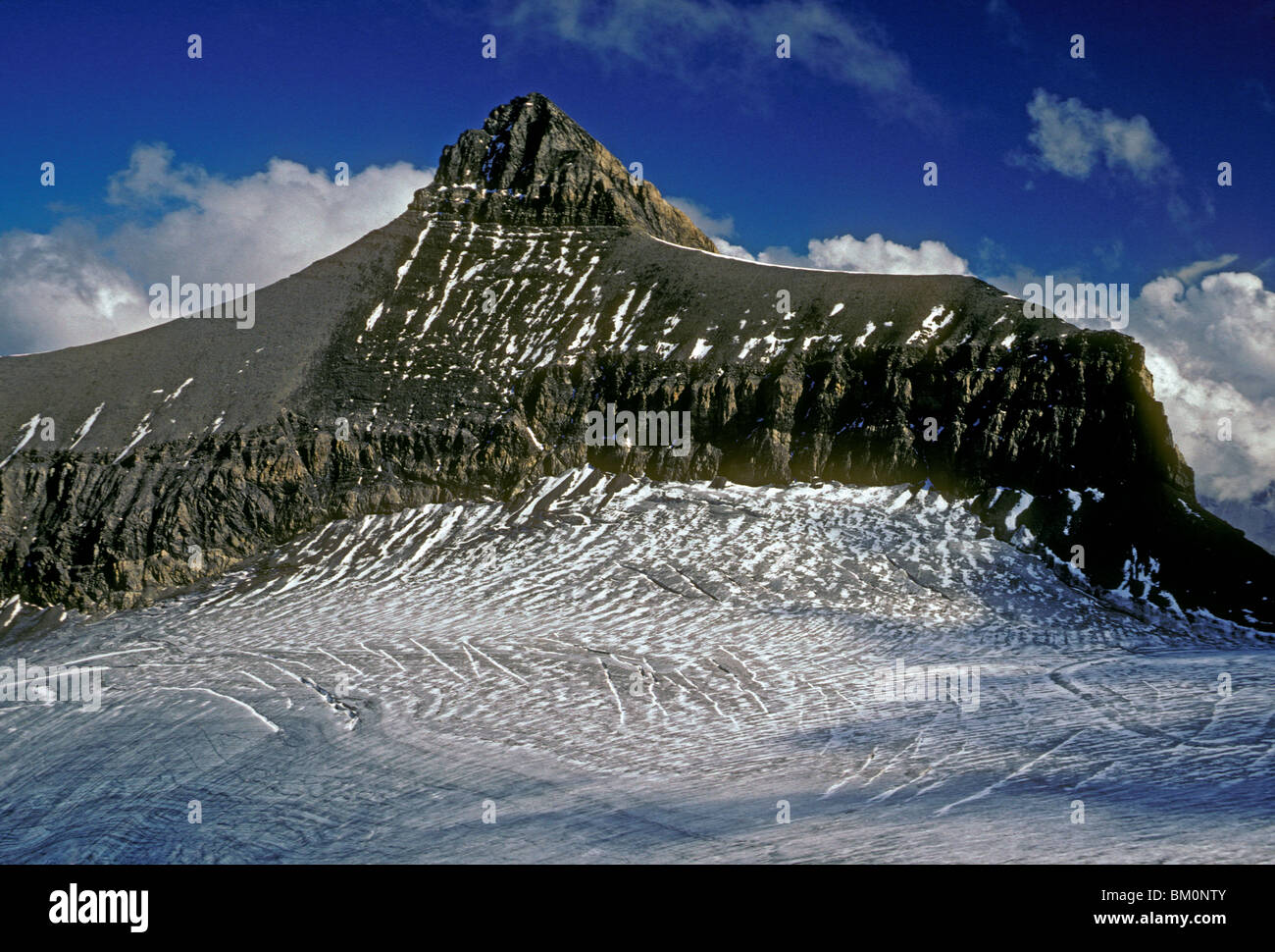 Diablerets glacier hi-res stock photography and images - Alamy