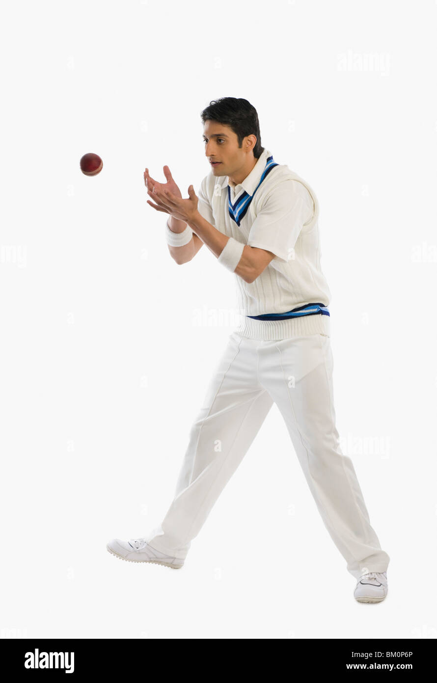 Cricket player full uniform hi-res stock photography and images - Alamy