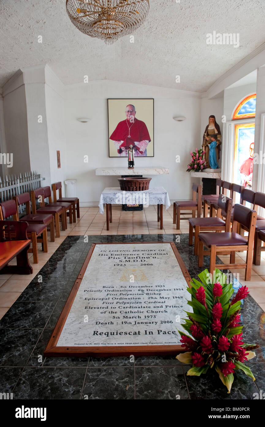 Interior of Apia Cathedral, Upola Island, Samoa Stock Photo - Alamy