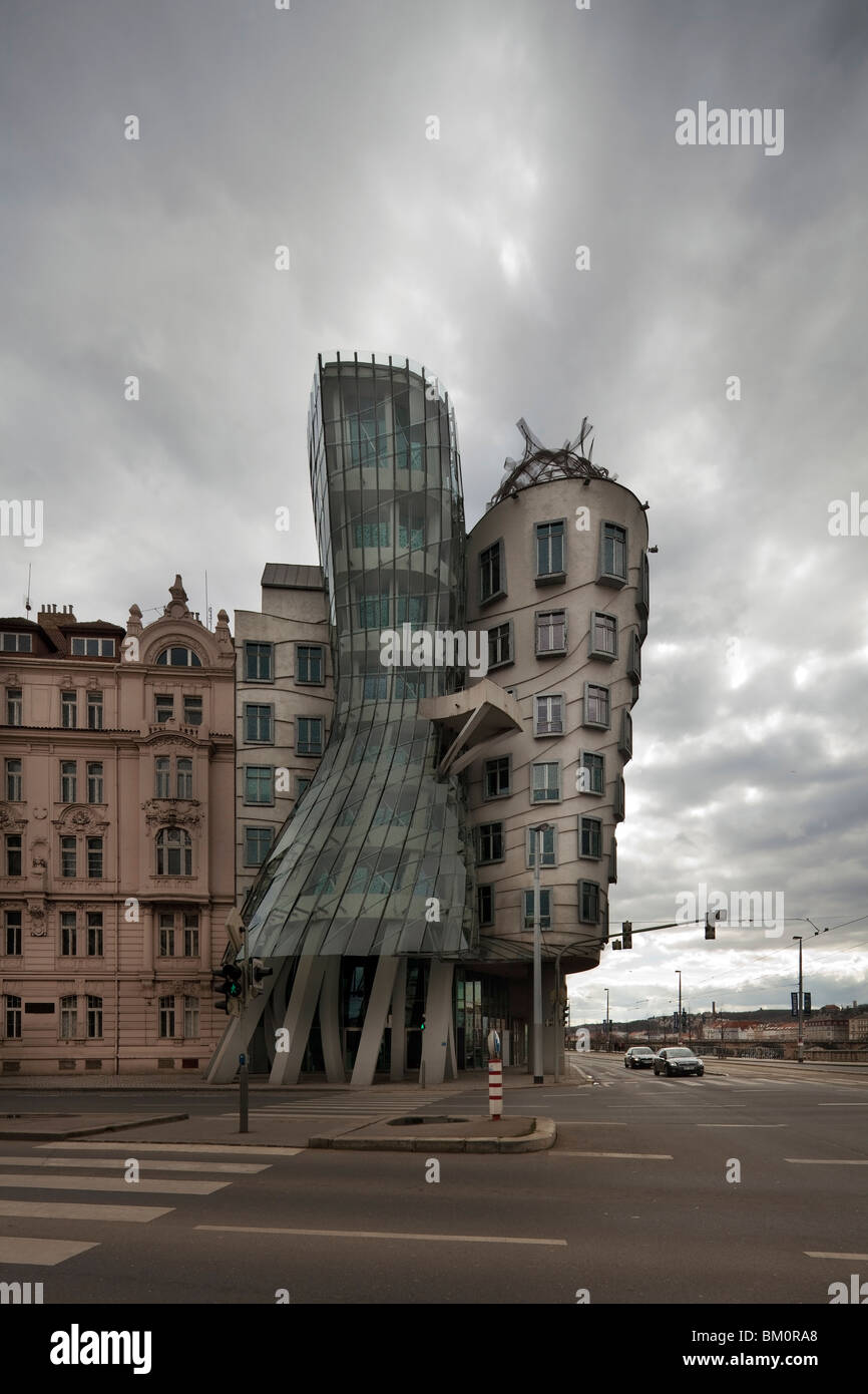 Frank gehry hi-res stock photography and images - Alamy