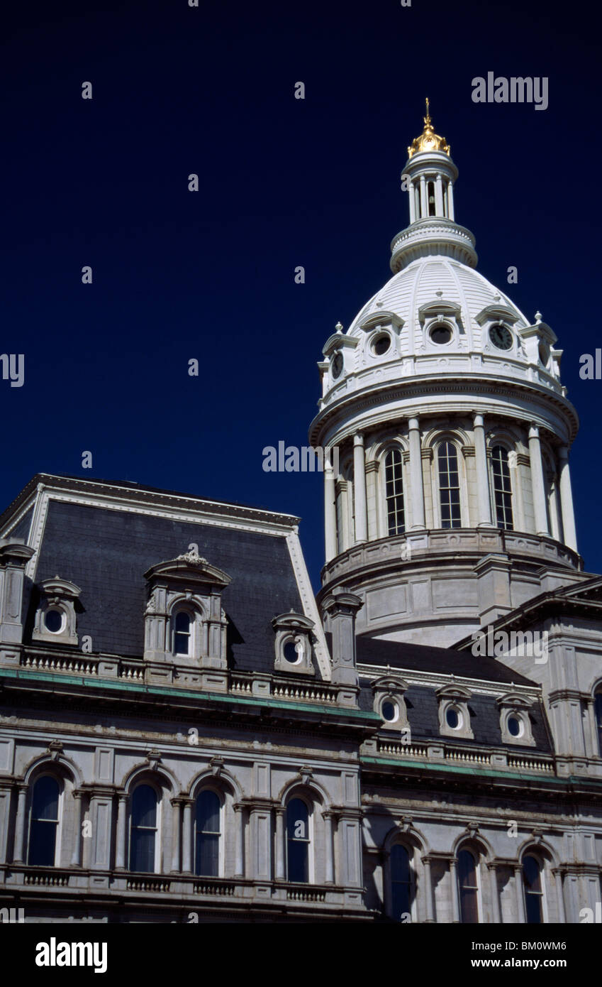 Baltimore dome city hall hi-res stock photography and images - Alamy
