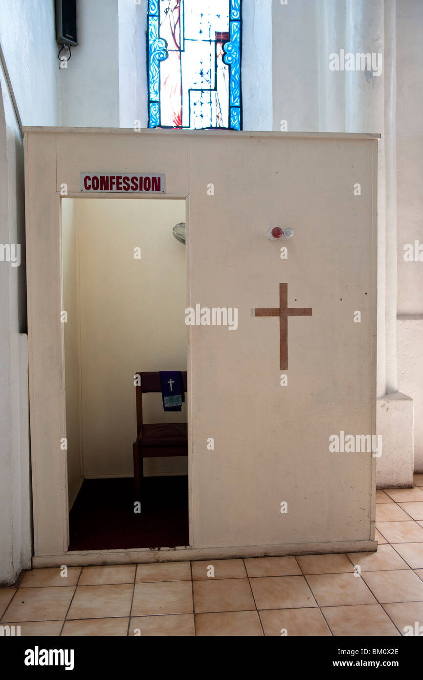 Confessional in cathedral hi-res stock photography and images - Alamy