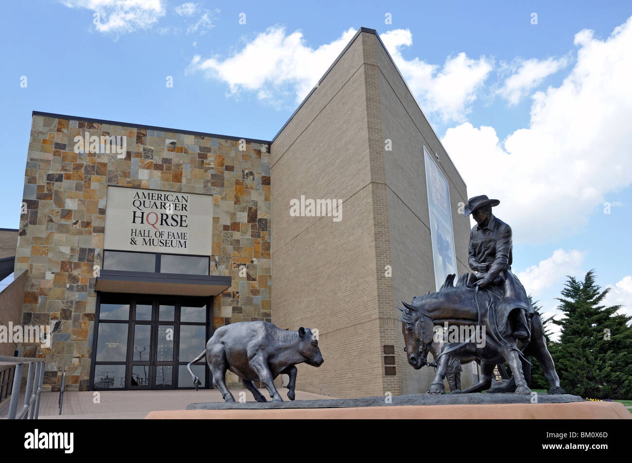 Horse museum sculpture amarillo hi-res stock photography and images - Alamy