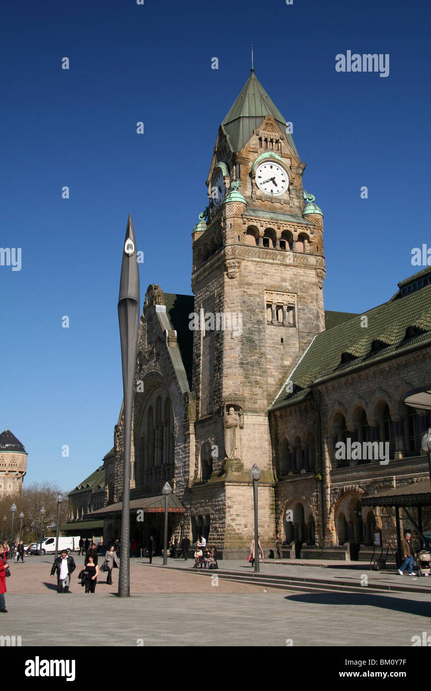 Metz train station Lorraine France Stock Photo - Alamy