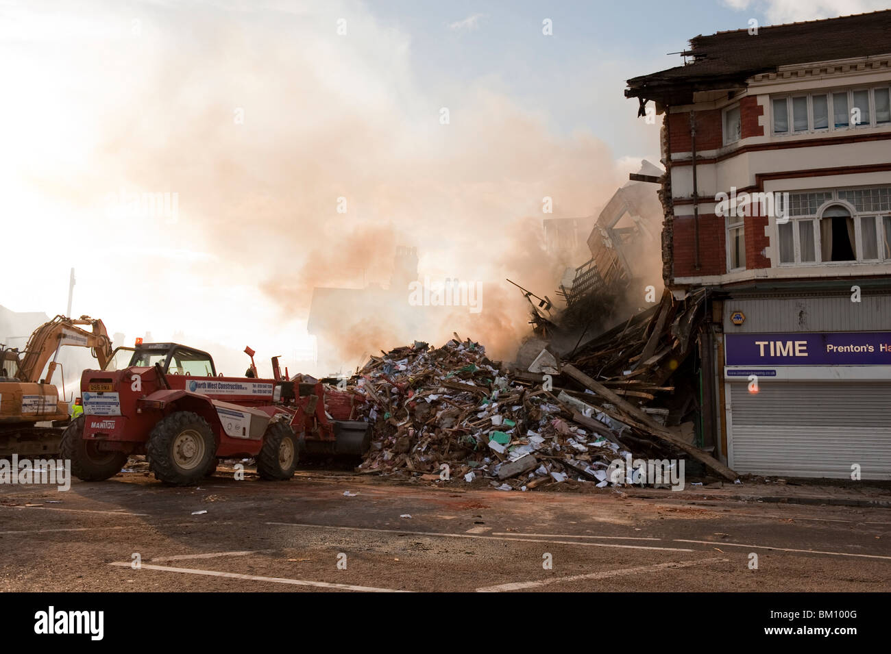 Shop collapsed and destroyed by fire Stock Photo - Alamy