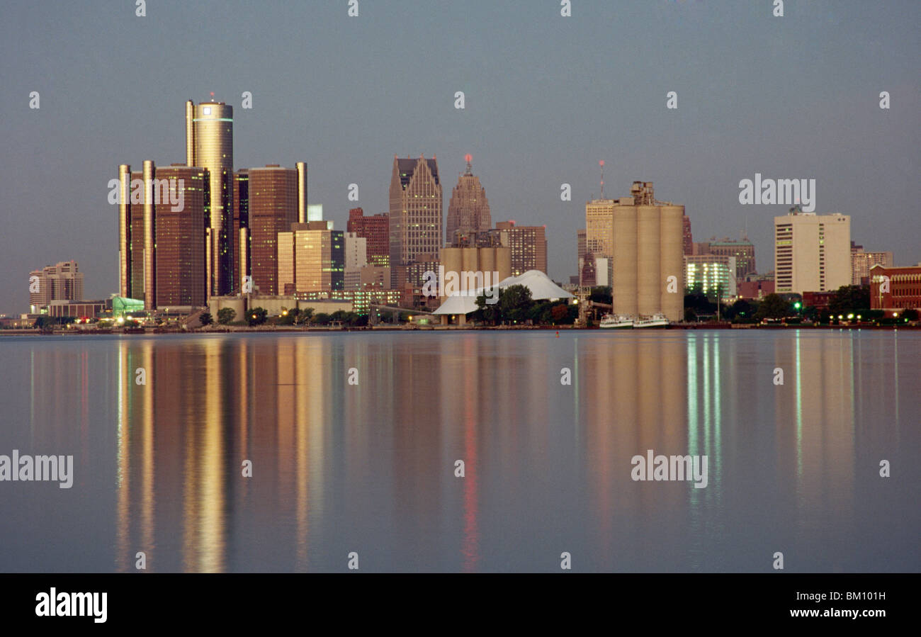 Buildings at the waterfront, Detroit River, Detroit, Michigan, USA ...