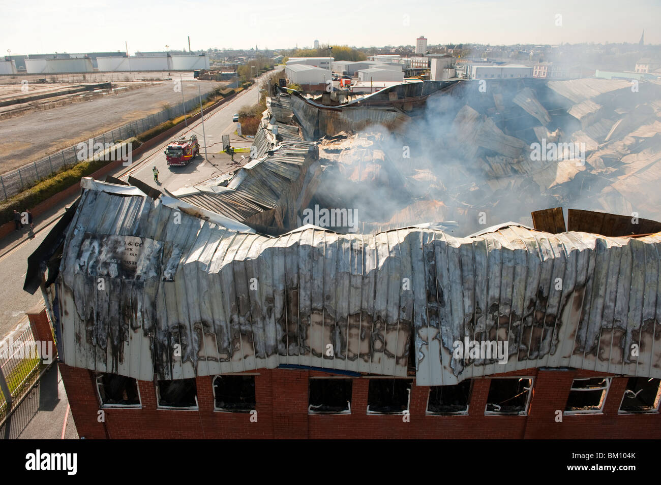 Collapsed roof hi-res stock photography and images - Alamy