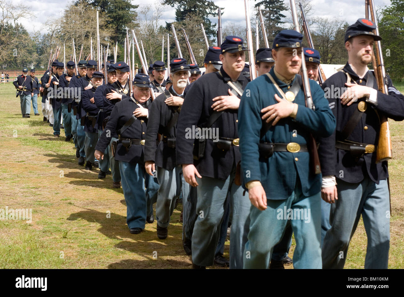 Us union army marching hi-res stock photography and images - Alamy