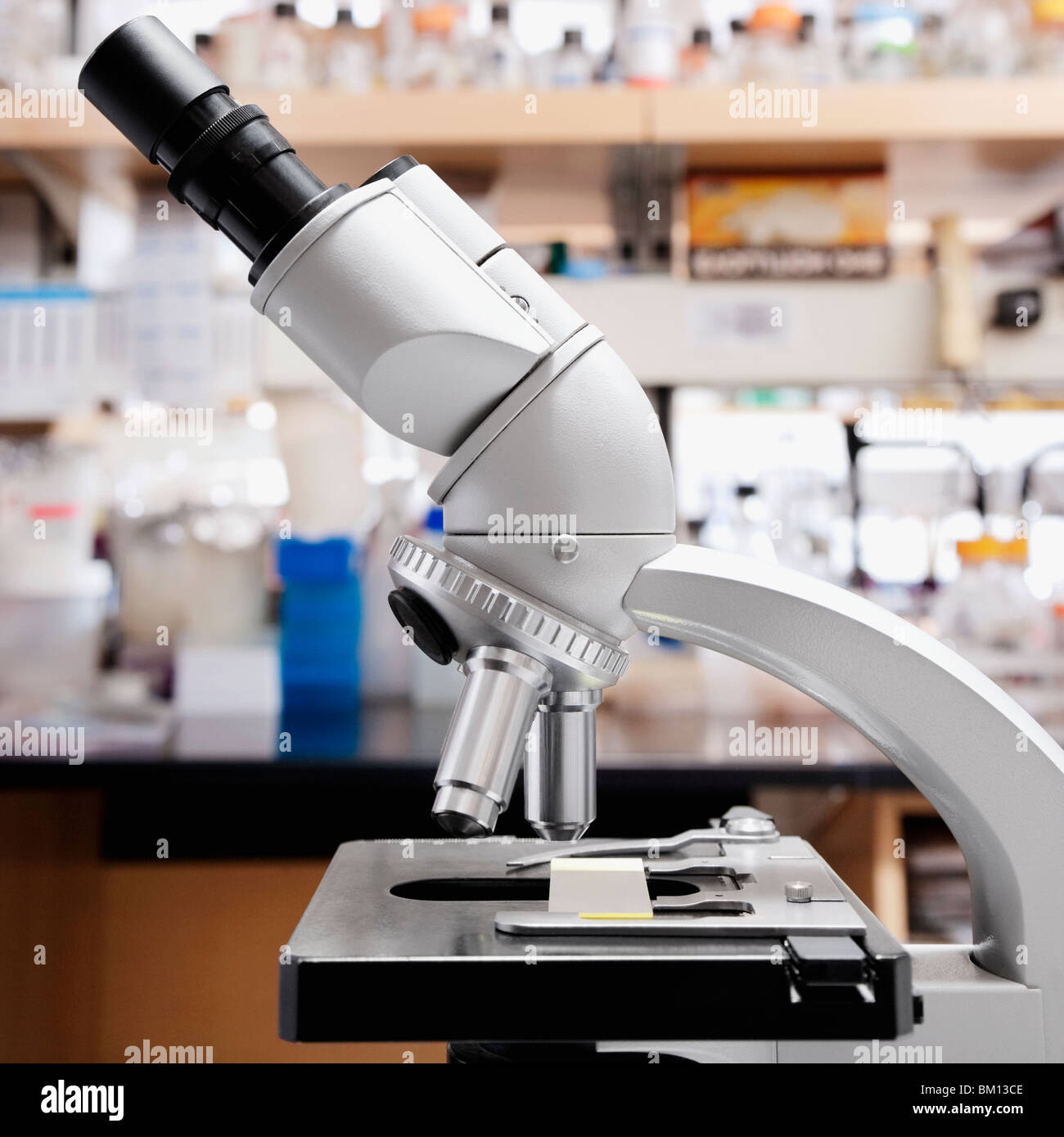 Accuracy microscope science hi-res stock photography and images - Alamy