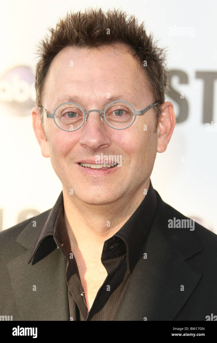 Michael emerson 2010 lost live hi-res stock photography and images - Alamy