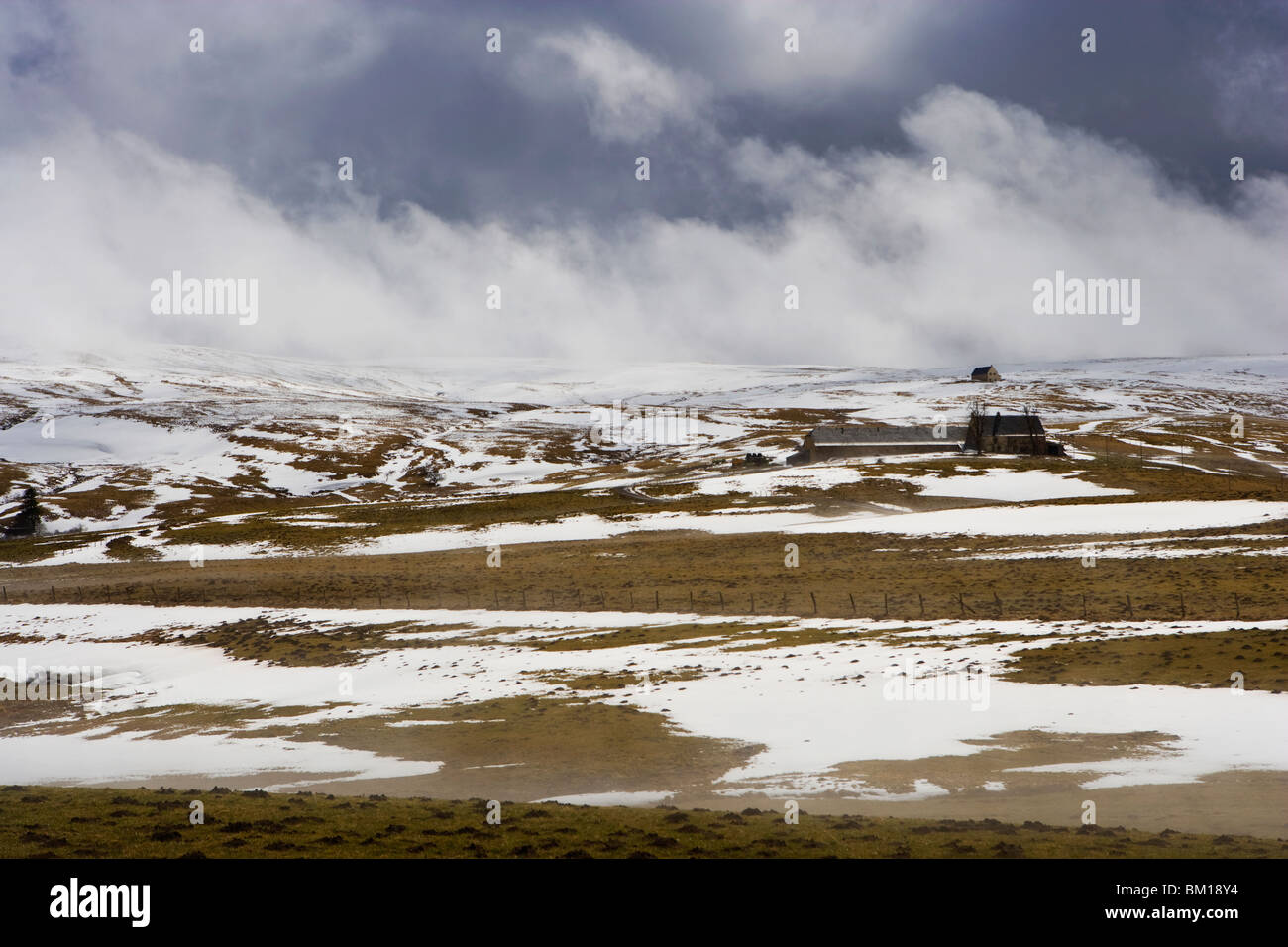 French volcanoes hi-res stock photography and images - Alamy