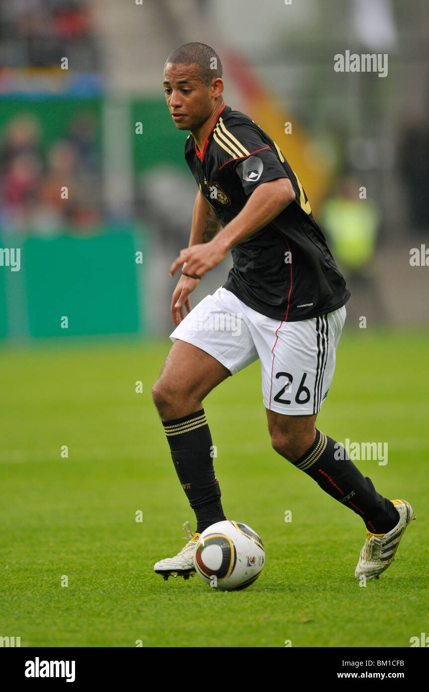 German National Football Team player Dennis AOGO Stock Photo - Alamy