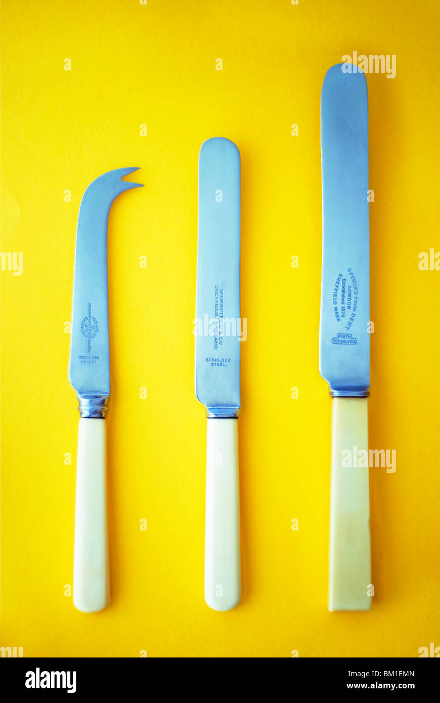 Knives ivory hi-res stock photography and images - Alamy