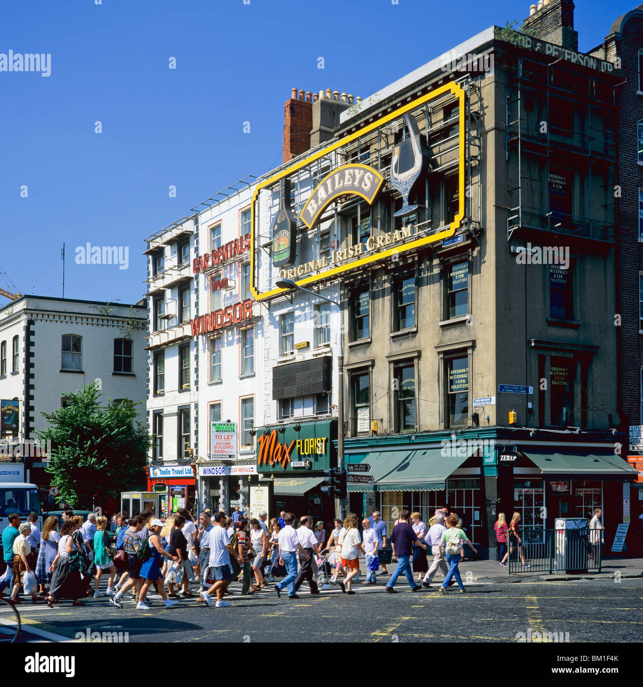 Pedestrians On The Dublin Streets High Resolution Stock Photography and ...