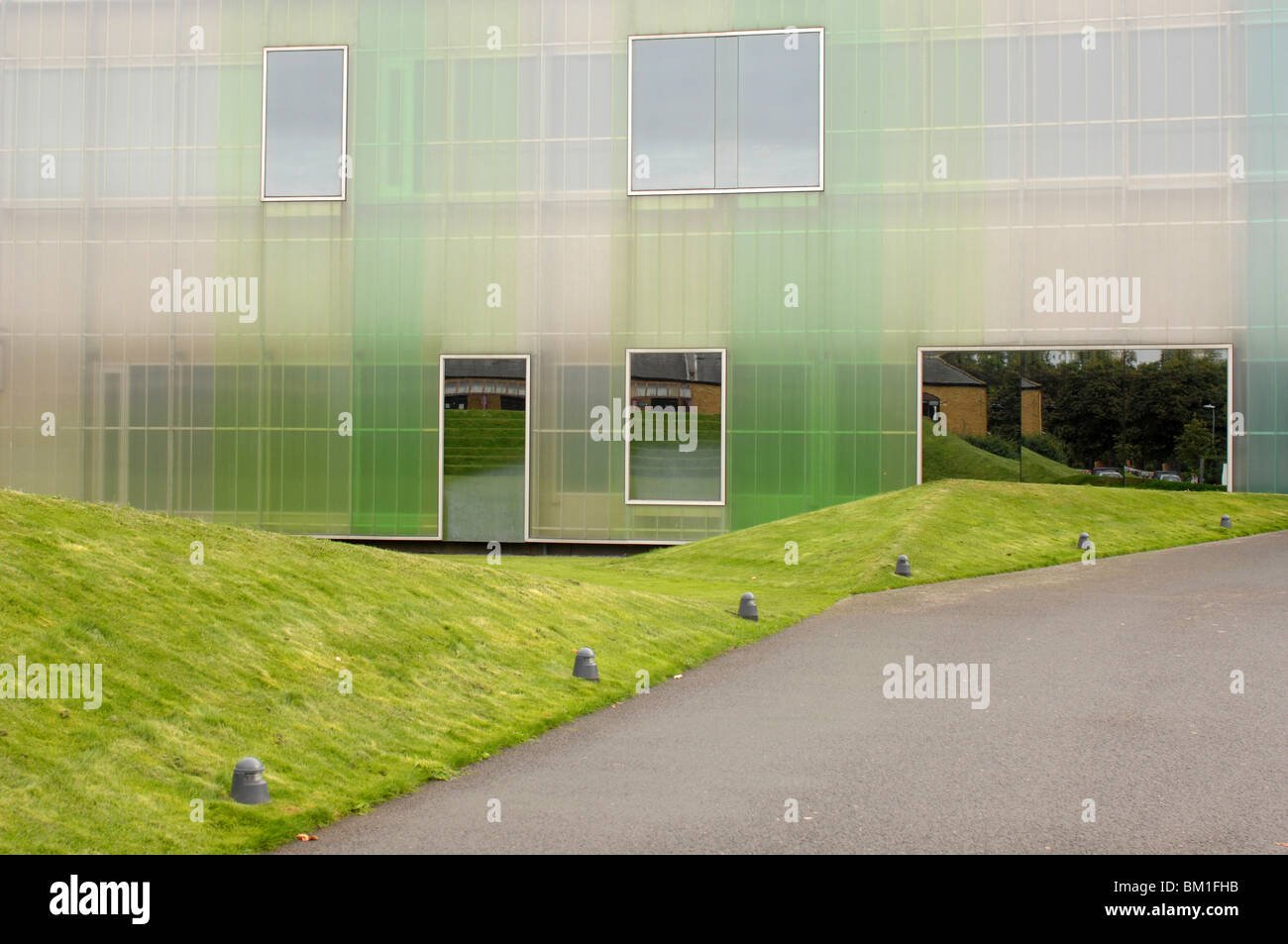 Laban Dance Center, Arh. Herzog & De Meuron, Deptford, London, England ...