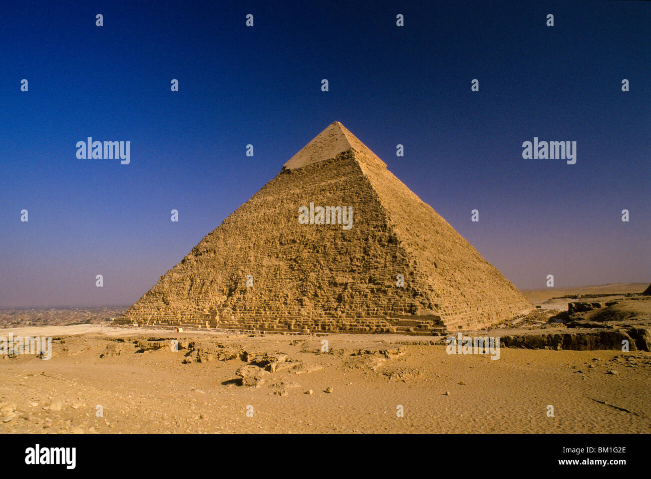 Pyramid of Chefren, Giza, UNESCO World Heritage Site, Cairo, Egypt ...
