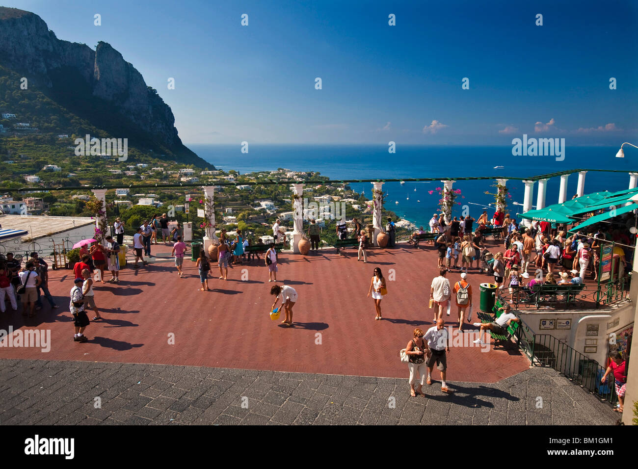 Centre of capri hi-res stock photography and images - Alamy