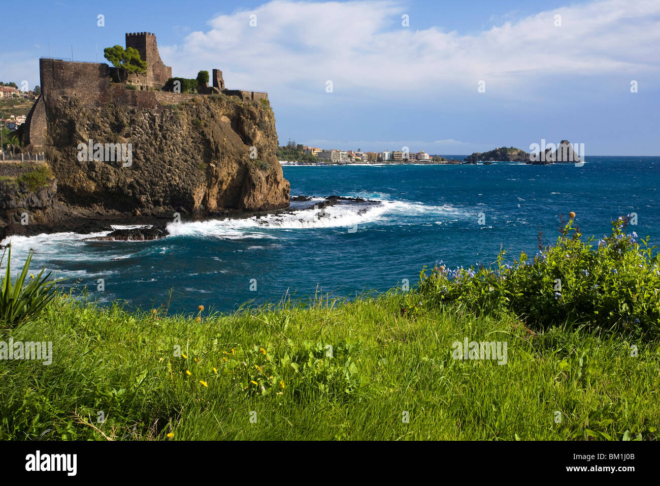 Aci castello hi-res stock photography and images - Alamy