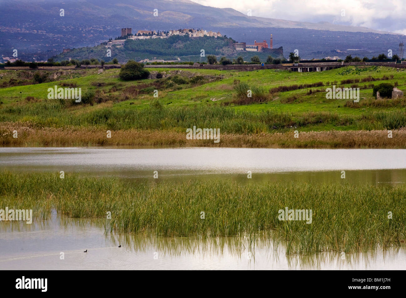 Plain of catania hi-res stock photography and images - Alamy