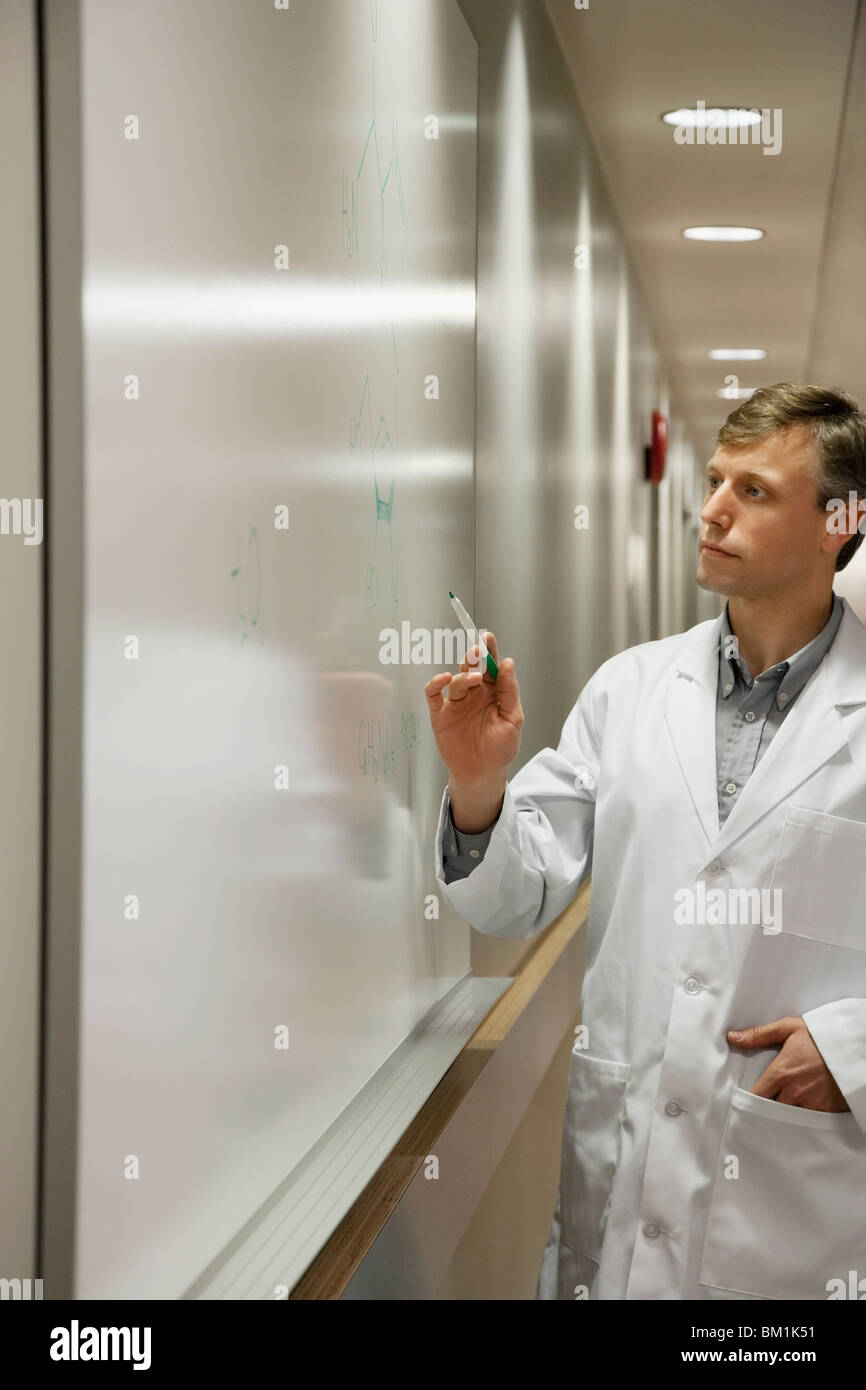 Writing whiteboard hi-res stock photography and images - Alamy