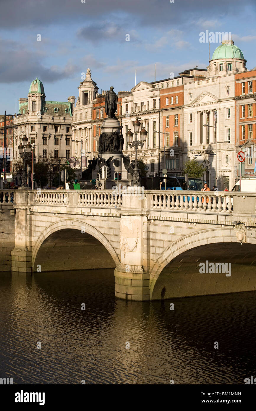 O'connell bridge dublin ireland hi-res stock photography and images - Alamy