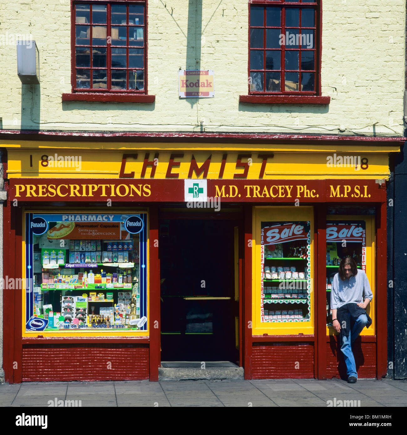 Chemist shop front hi-res stock photography and images - Alamy Chemist shop front hi-res stock photography and images - Alamy