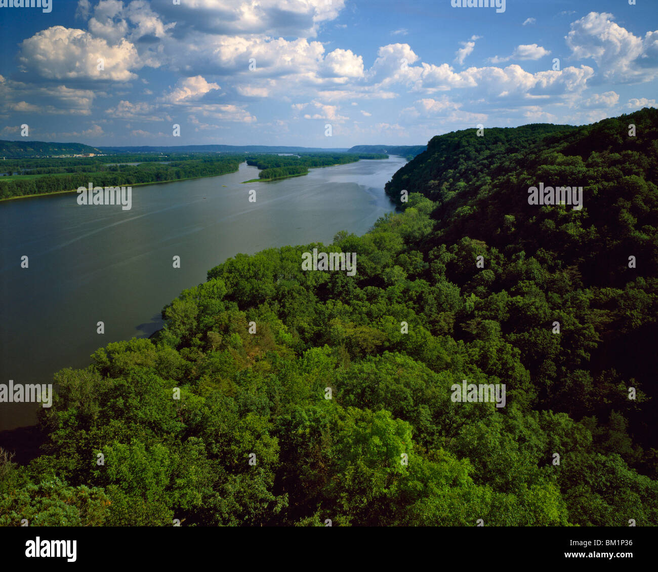 Hanging Rock View Mississippi River Effigy Mounds National Monument ...