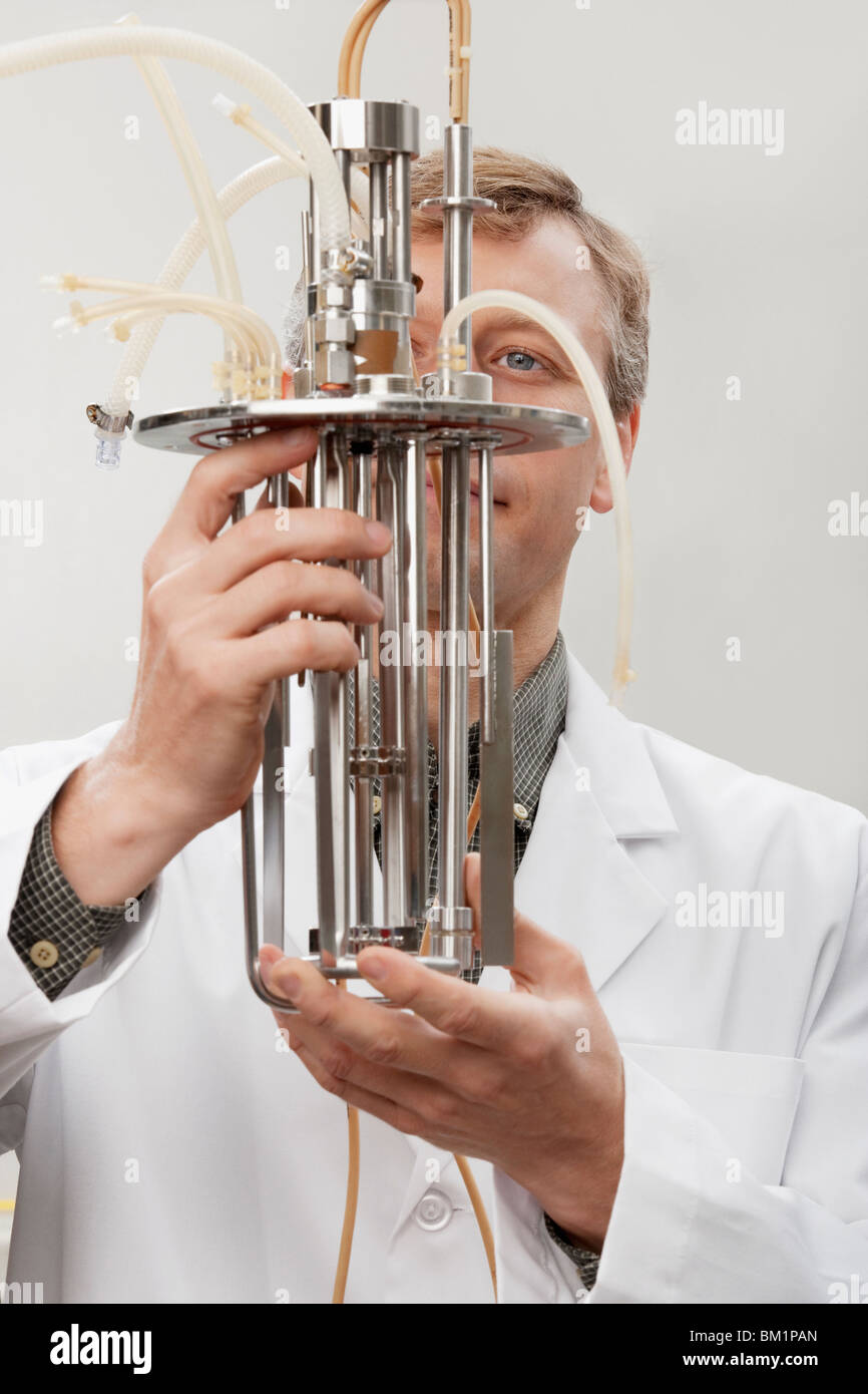 Bioreactor hi-res stock photography and images - Alamy