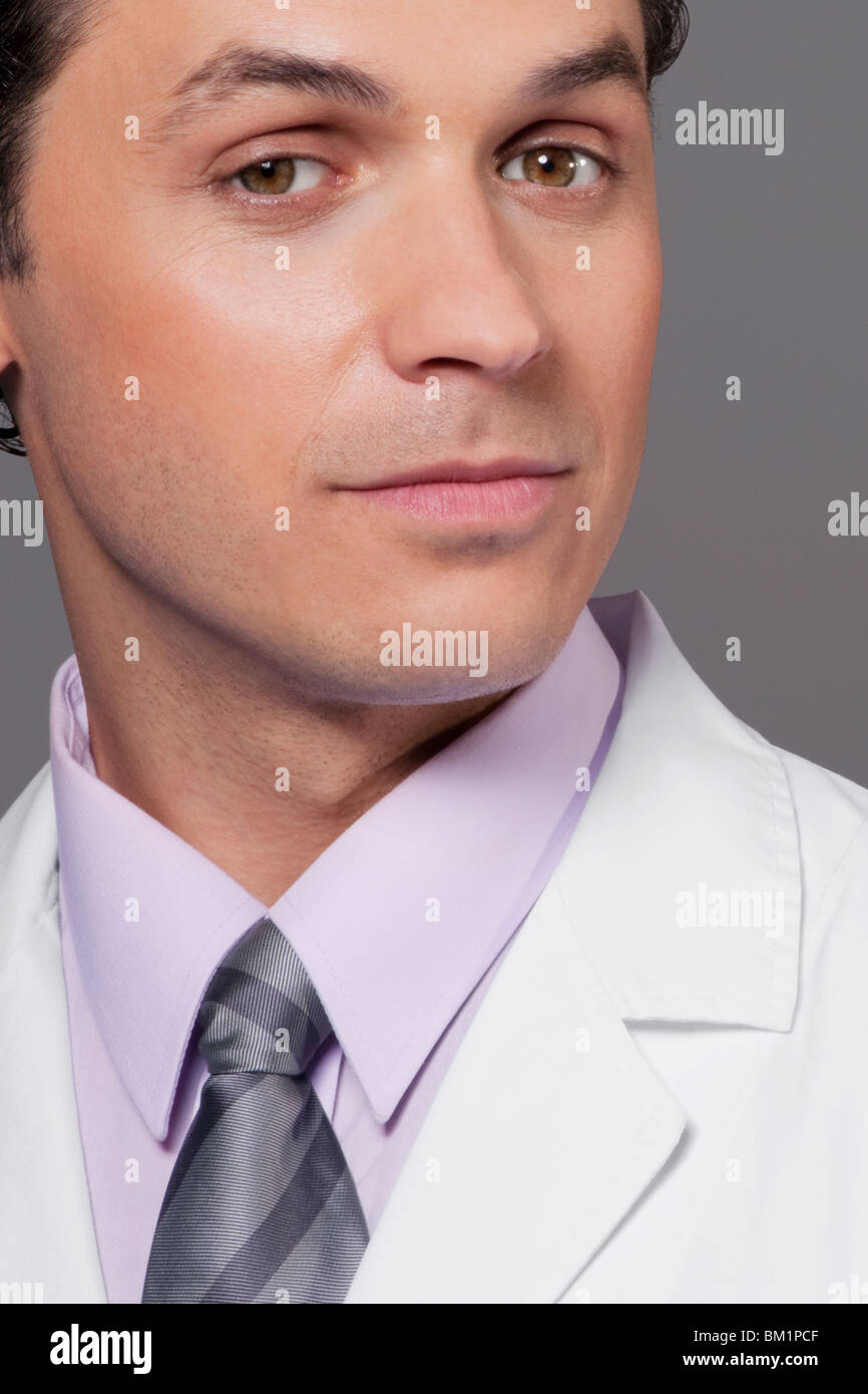 Portrait of a doctor Stock Photo - Alamy